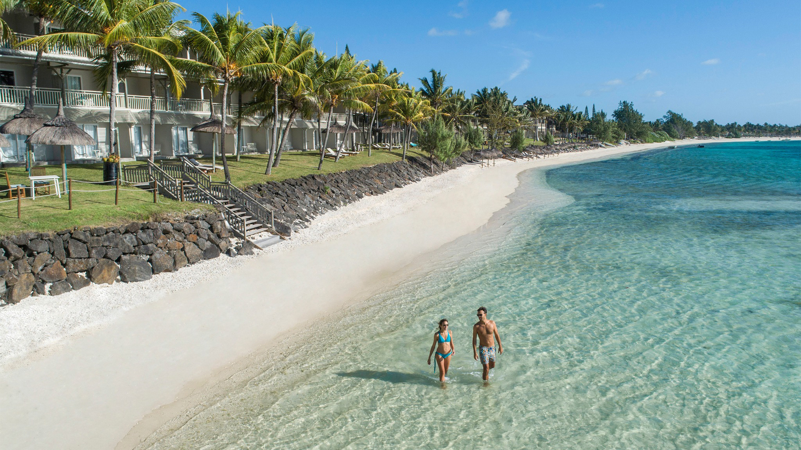 Solana Beach Mauritius | Hotel Information | Pentravel